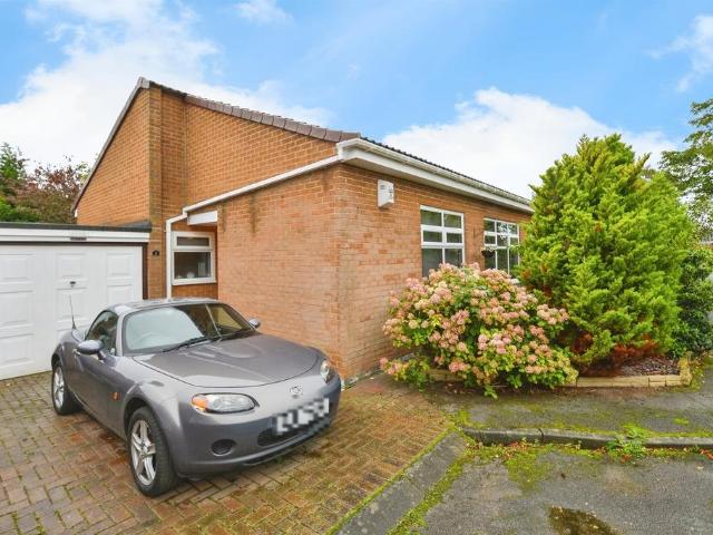 2 bedroom semi detached bungalow for sale