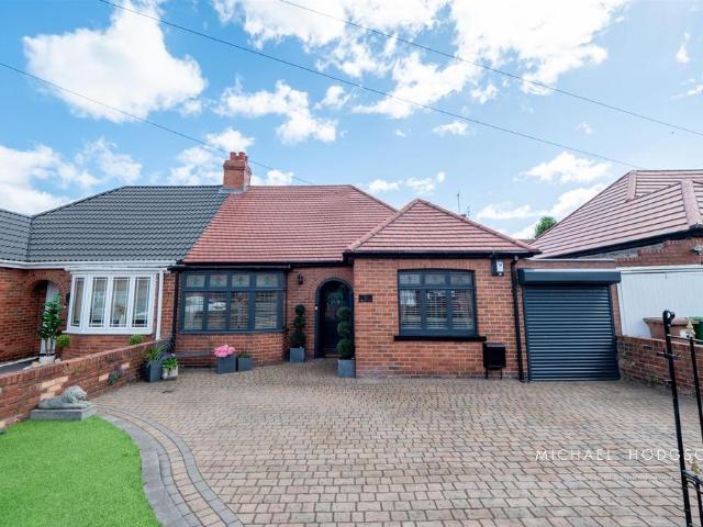2 bedroom semi detached bungalow for sale