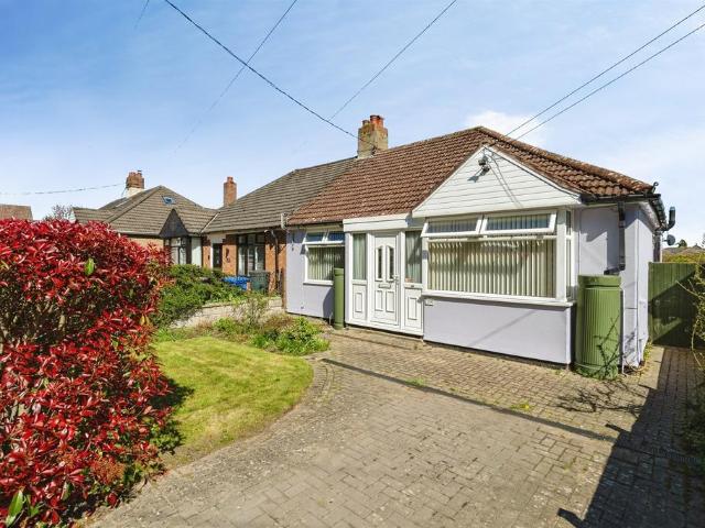 2 bedroom semi detached bungalow for sale