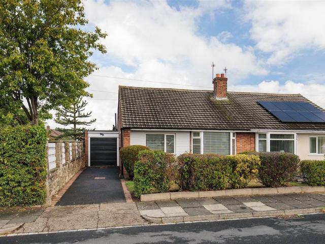 2 bedroom semi detached bungalow for sale