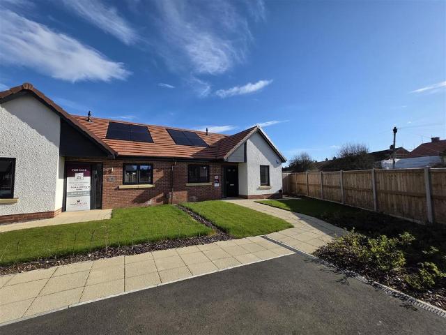 2 bedroom semi detached bungalow for sale