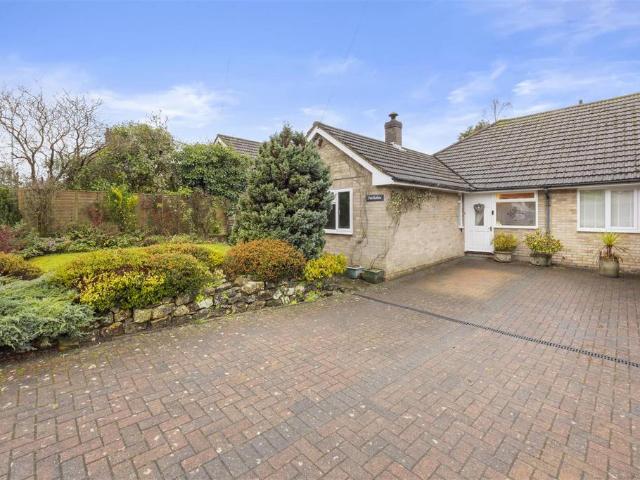 2 bedroom semi detached bungalow for sale