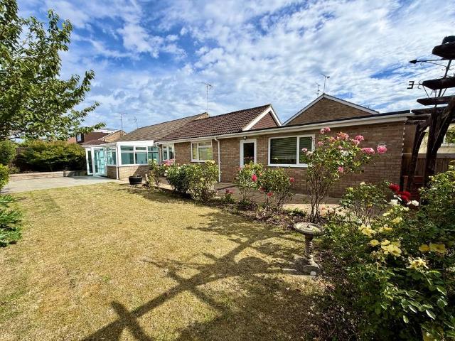 2 bedroom semi detached bungalow for sale