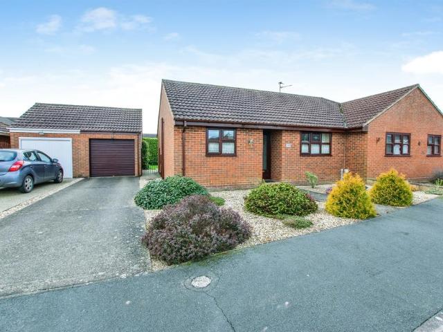 2 bedroom semi detached bungalow for sale