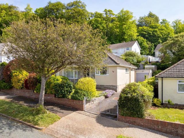 2 bedroom semi detached bungalow for sale
