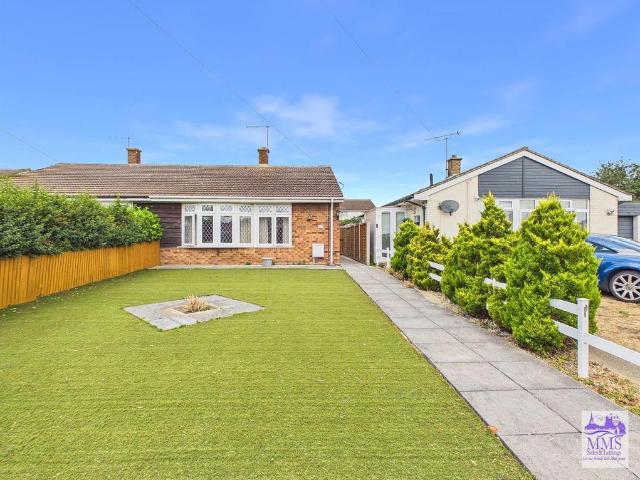 2 bedroom semi detached bungalow for sale