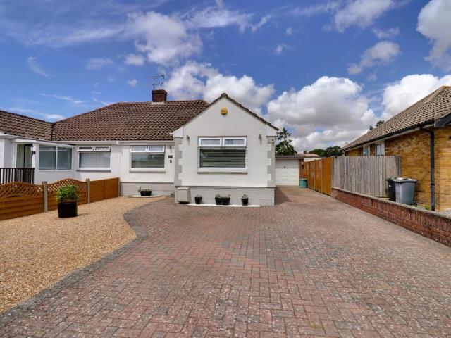 2 bedroom semi detached bungalow for sale