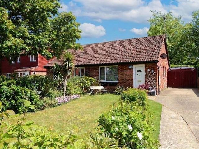 2 bedroom semi detached bungalow for sale