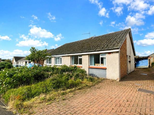 2 bedroom semi detached bungalow for sale