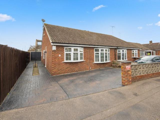 2 bedroom semi detached bungalow for sale