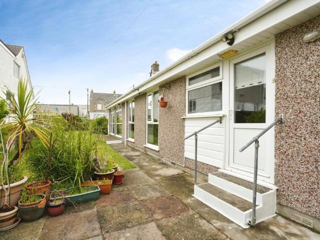 2 bedroom semi detached bungalow for sale