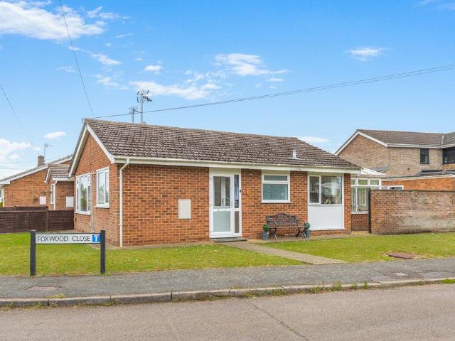 2 bedroom semi detached bungalow for sale
