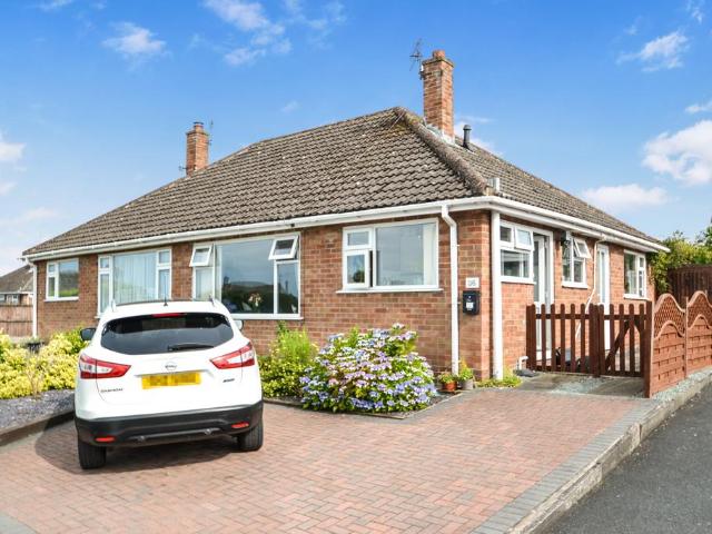 2 bedroom semi detached bungalow for sale