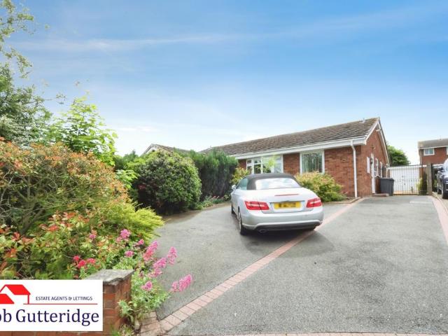 2 bedroom semi detached bungalow for sale