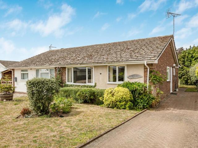 2 bedroom semi detached bungalow for sale