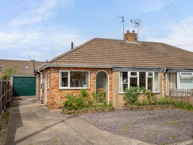 2 bedroom semi detached bungalow for sale