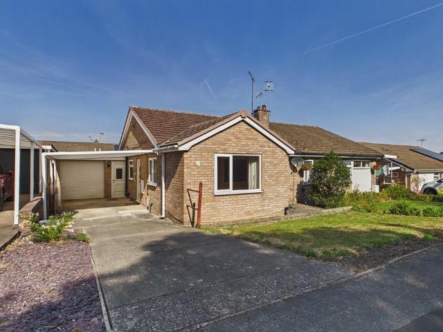 2 bedroom semi detached bungalow for sale