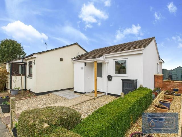 2 bedroom semi detached bungalow for sale