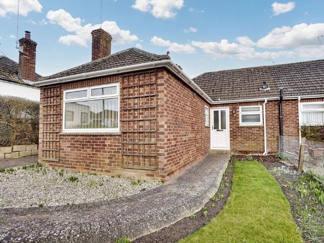 2 bedroom semi detached bungalow for sale