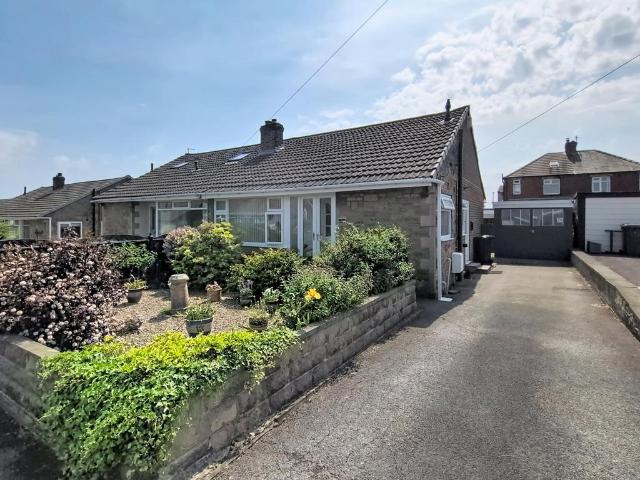 2 bedroom semi detached bungalow for sale