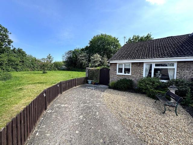 2 bedroom semi detached bungalow for sale
