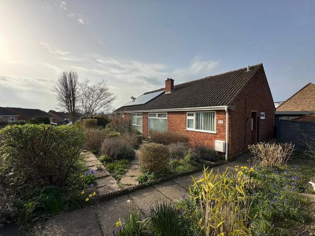 2 bedroom semi detached bungalow for sale