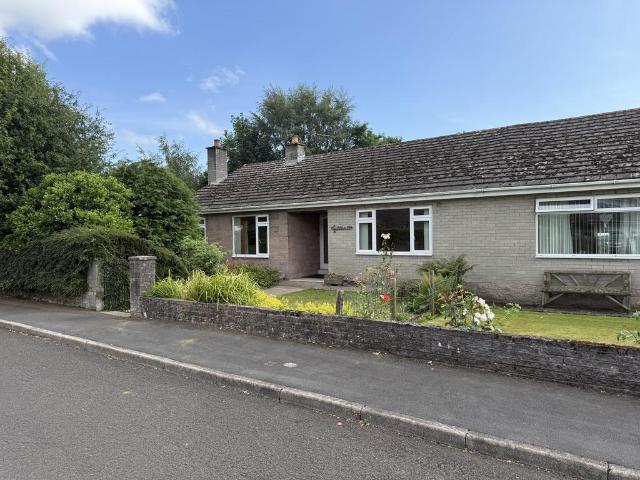 2 bedroom semi detached bungalow for sale