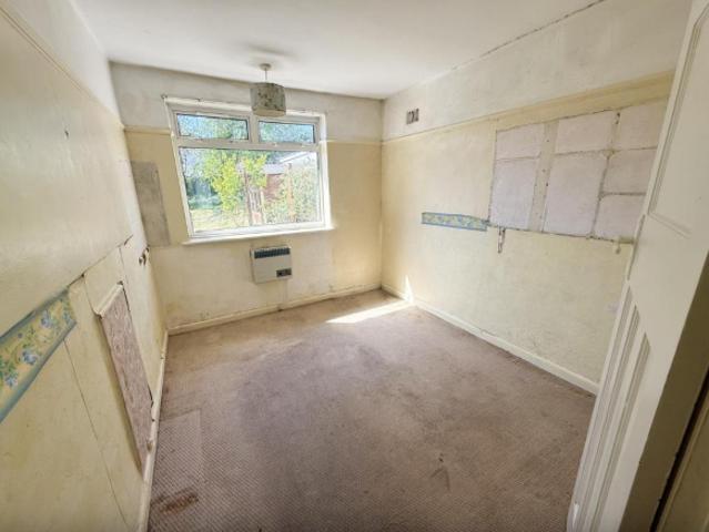 2 bedroom semi detached bungalow for sale in Thornhill Avenue, Brighton, BN1
