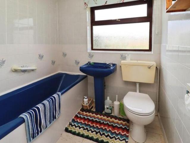 2 bedroom semi detached bungalow for sale in Tobruk Close, Lincoln, LN1