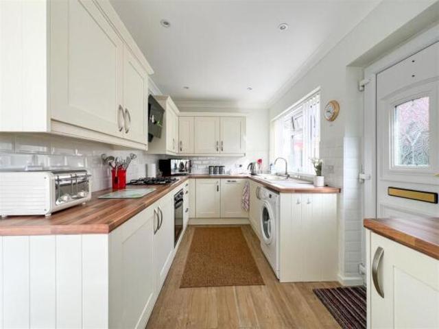 2 bedroom semi detached bungalow for sale in Turner Street, Birches Head, ST1 6LU, ST1