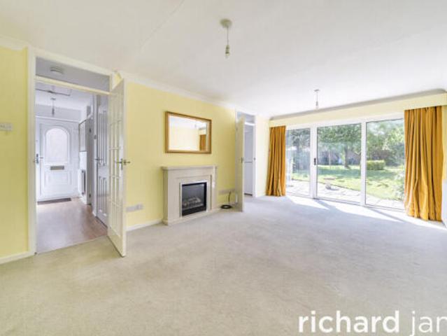 2 bedroom semi detached bungalow for sale in Upham Road, Old Walcot, Swindon, SN3