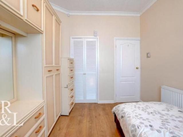 2 bedroom semi detached bungalow for sale in Ward Grove, Wolverhampton, WV4