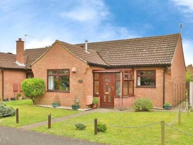 2 Bedroom Semi detached Bungalow For Sale In Watton