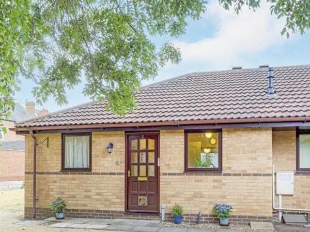 2 Bedroom Semi detached Bungalow For Sale In West Bridgford, Nottinghamshire