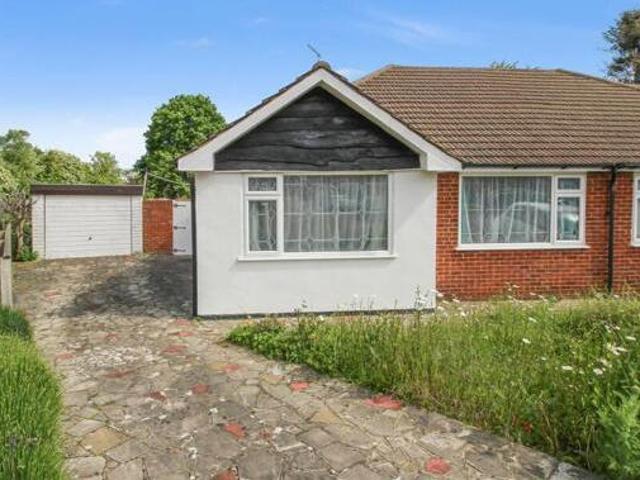 2 Bedroom Semi detached Bungalow For Sale In Wigmore, Gillingham
