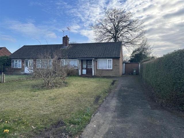 2 bedroom semi detached bungalow for sale in Wrangleden Road, Maidstone, ME15