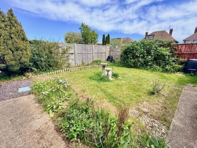 2 bedroom semi detached bungalow for sale in Ainsdale Road, Worthing, West Sussex, BN13 2QZ, BN13