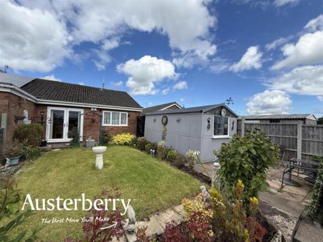 2 bedroom semi detached bungalow for sale in Alfreton Road, Stoke On Trent, ST4
