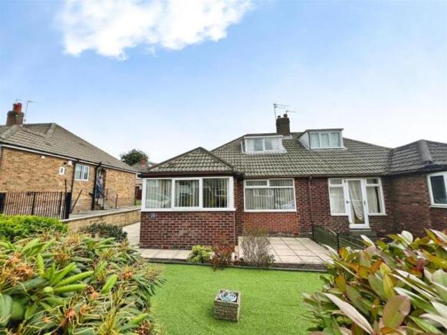 2 bedroom semi detached bungalow for sale in Ashbourne Oval, Bradford, BD2 4DH, BD2