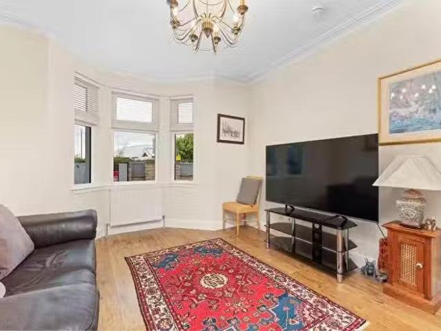 2 Bedroom Semi Detached Bungalow For Sale In Captains Road, Gr.