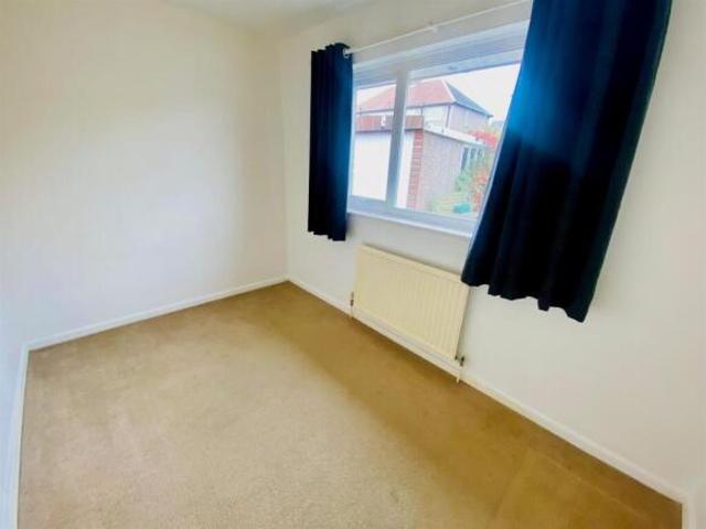 2 bedroom semi detached bungalow for sale in Celandine Drive, Salendine Nook, Huddersfield, HD3