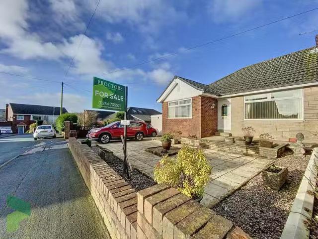 2 bedroom semi detached bungalow for sale in Coniston Drive, D.