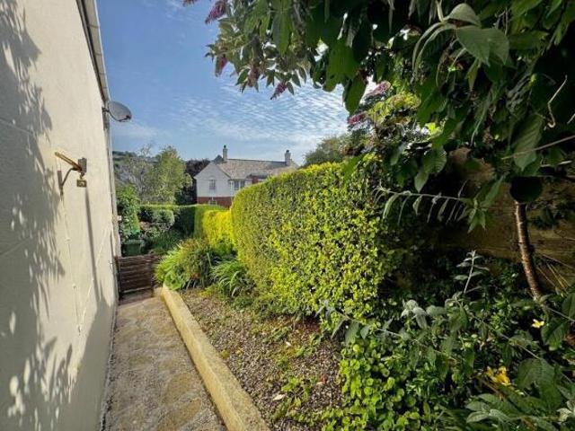 2 bedroom semi detached bungalow for sale in Coleridge Road, Lipson, PL4