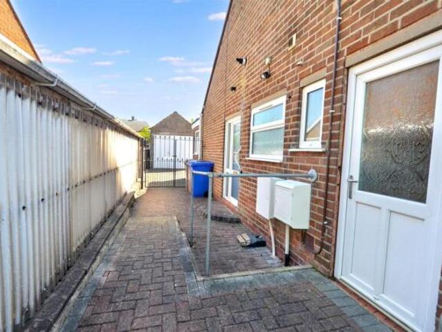 2 bedroom semi detached bungalow for sale in Danehill Grove, Hanford, ST4