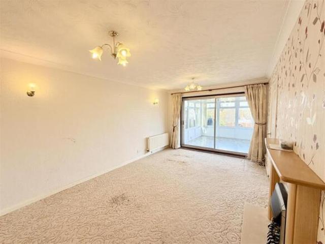 2 bedroom semi detached bungalow for sale in Denham Close, Tuffley, Gloucester, GL4