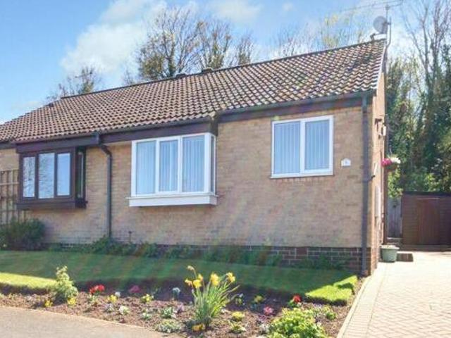 2 Bedroom Semi detached Bungalow For Sale In Dinnington