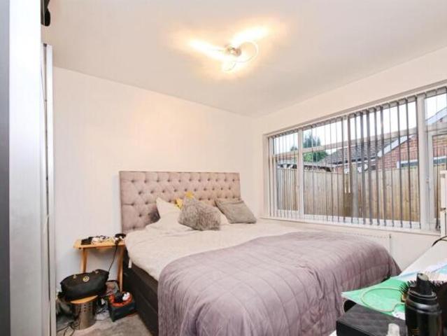 2 bedroom semi detached bungalow for sale in Doriam Avenue, York, YO31