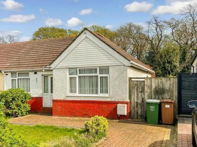 2 Bedroom Semi detached Bungalow For Sale In Erith