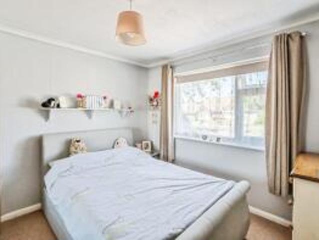 2 bedroom semi detached bungalow for sale in Farmlands Avenue, Polegate, BN26