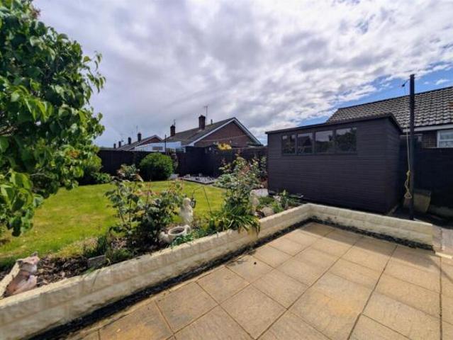2 bedroom semi detached bungalow for sale in Gainsborough Drive, Tuffley, Gloucester, GL4